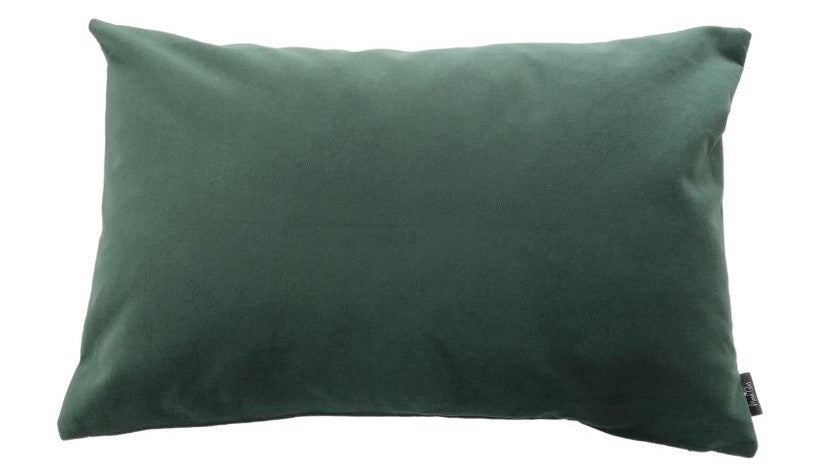 Lækre velour puder i 11 forskellige farver. Fås med og uden navn ...